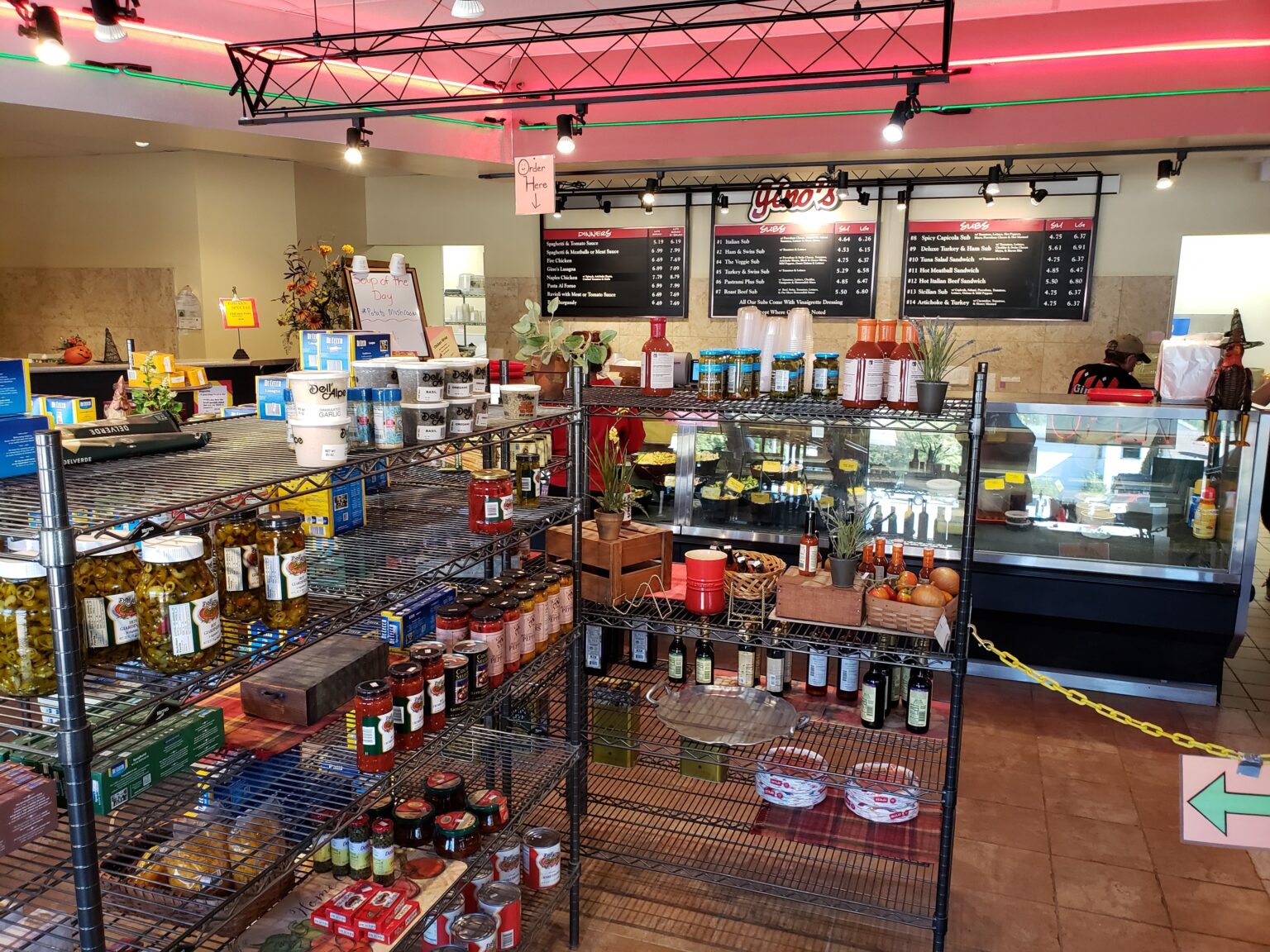 Outdoor Dining - Visit Middleton